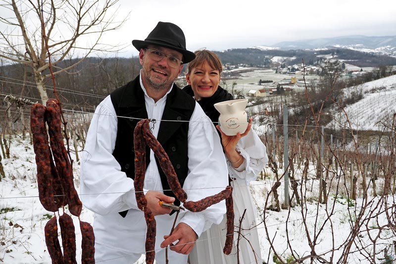 Vincekovo u Svetom Ivanu Zelini 2023. uz blagoslov vinograda i ...
